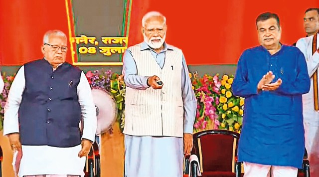 PM Modi in poll-bound Rajasthan: Congress means loot ki dukaan, jhooth ...