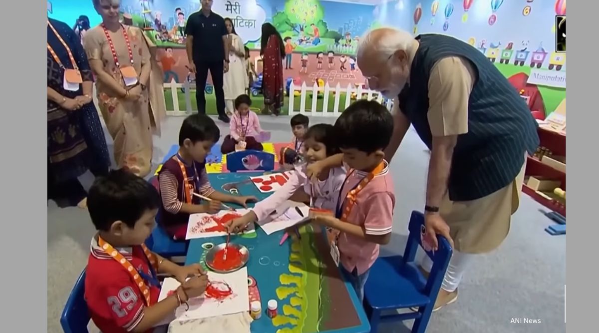Watch: PM Modi interacts with little ones at Shiksha Samagam, takes ...