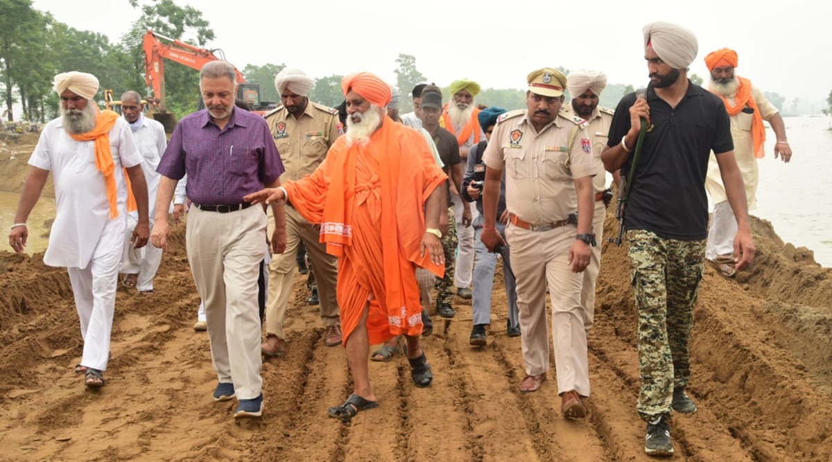 Seechewal calls for conserving rainwater to avoid floods in Jalandhar ...