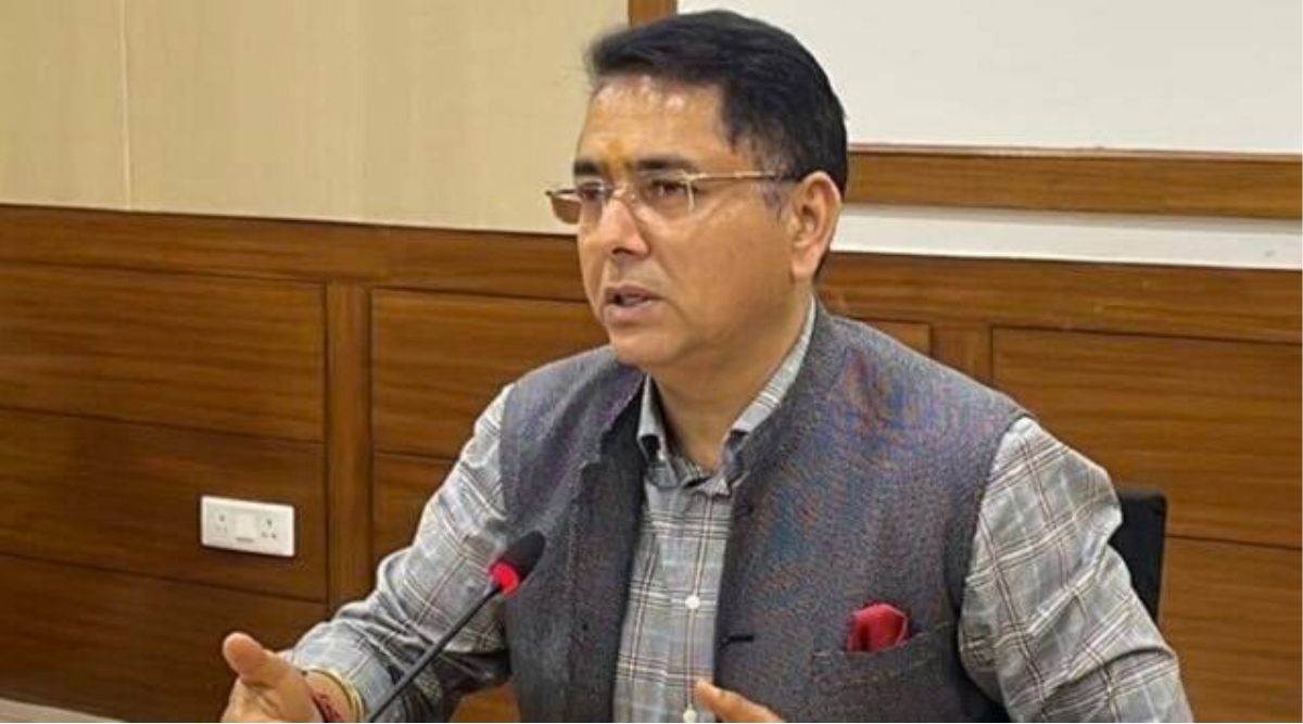 Punjab minister awards ‘Academic Torch’ to 14 cadets for securing 85% ...