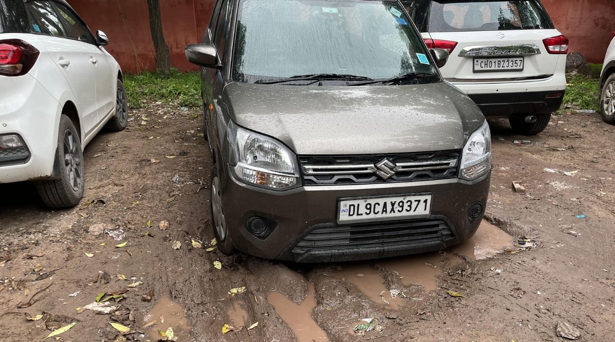 At Panchkula, rain brings pain for Mini Secretariat parking lot ...