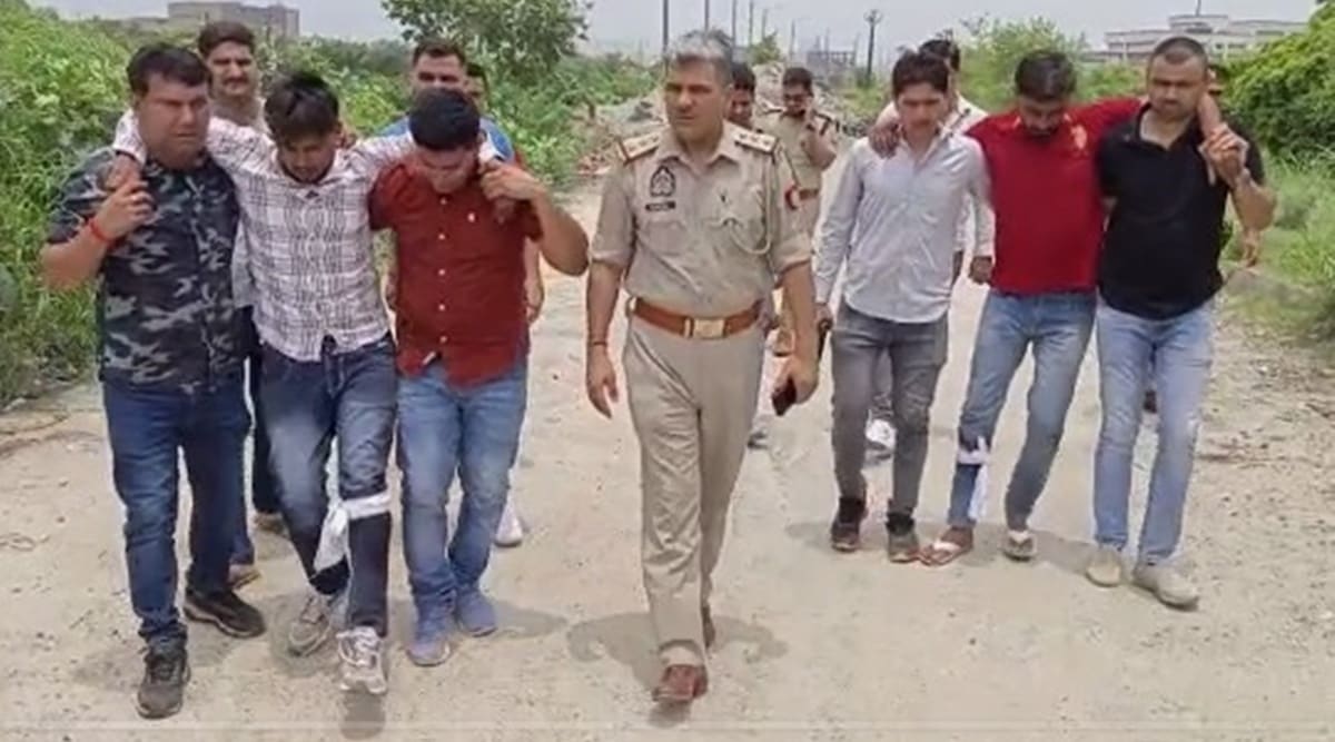 2 accused in Rs 4 lakh robbery case arrested in Noida after a shootout ...
