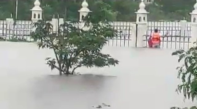 Subdivisional magistrate jumps into floodwater to save man in Punjab ...