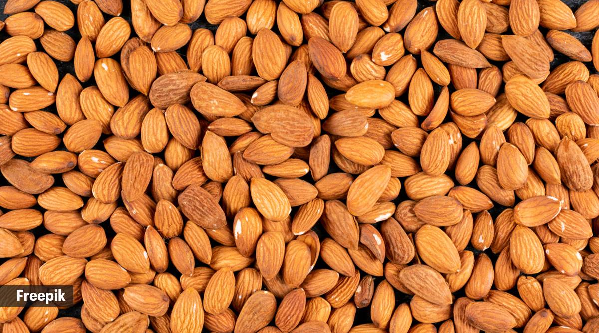 Nutrition alert: Here’s what 28 grams serving of almonds contains ...