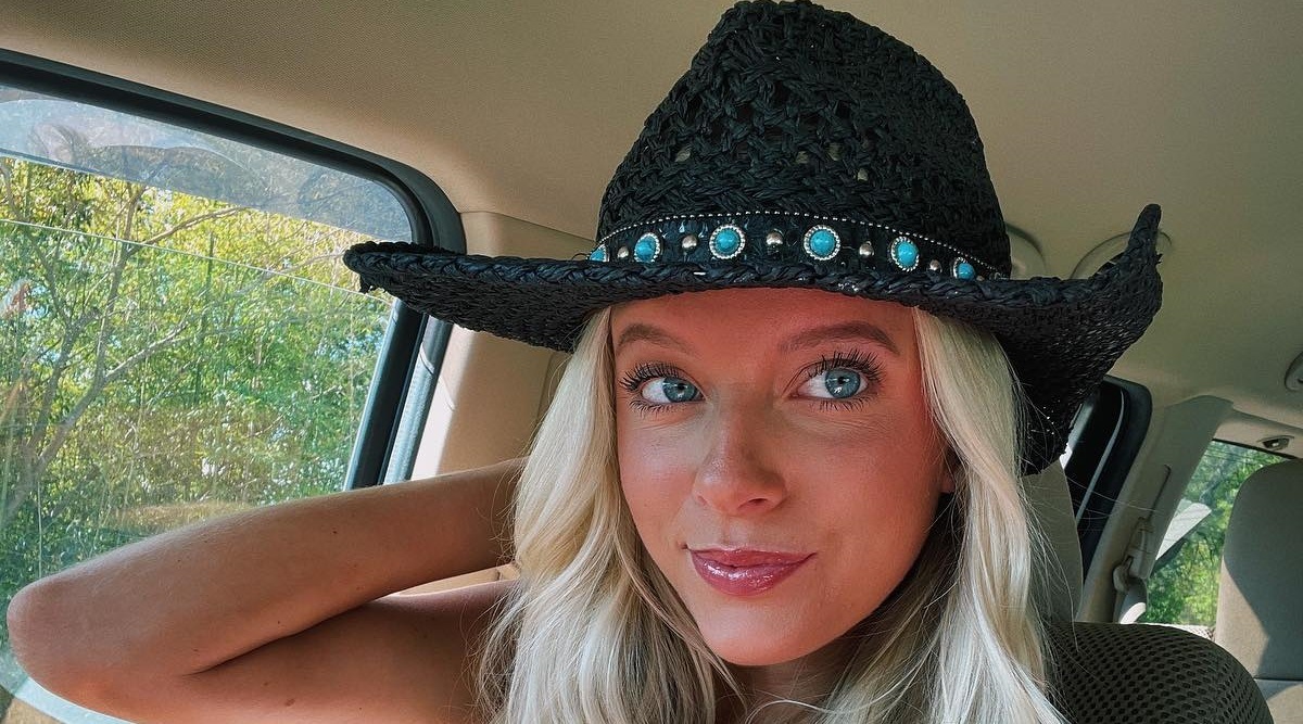 Famous US YouTuber Annabelle Ham dies at 22 after ‘epileptic event ...