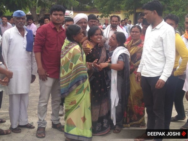 Maharashtra expressway accident: Bodies cremated together in 24 pyres in Buldhana | Mumbai News ...