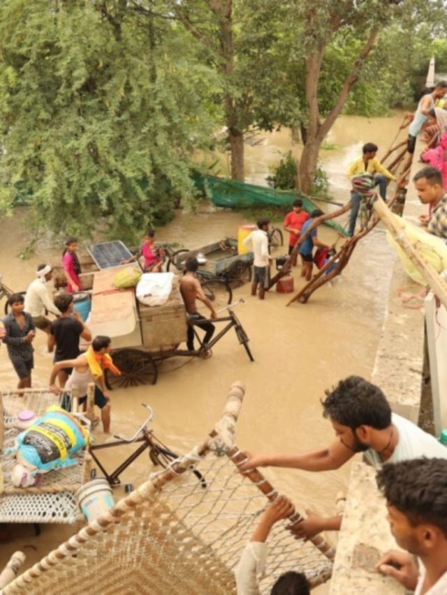 Low-lying areas in Delhi flooded as Yamuna flows at all-time high | The ...