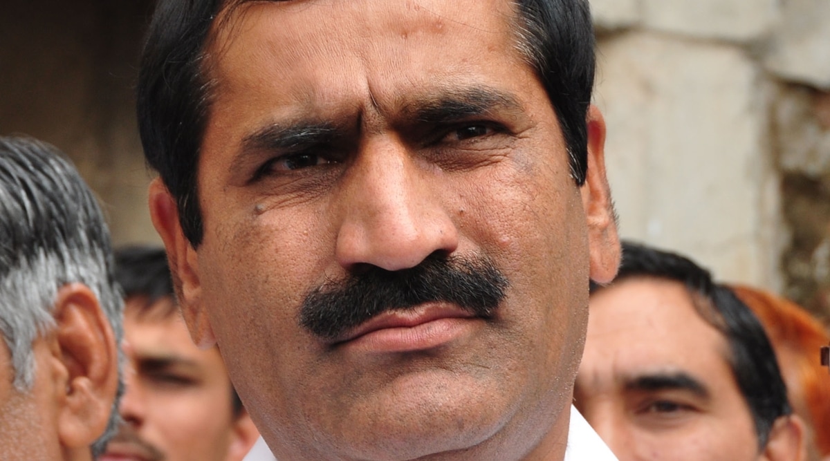 Money Laundering Case: ED seizes luxury cars, jewellery, cash in raids ...