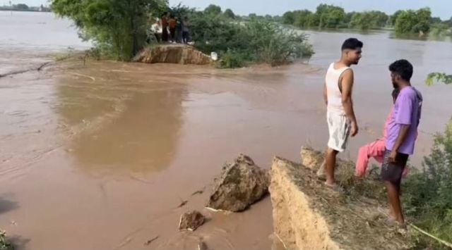 2 breaches in Ghaggar in Mansa threaten to flood nearby villages ...