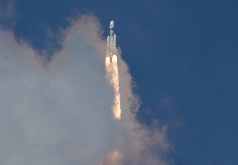 Chandrayaan-3 makes near-perfect liftoff amid cheer; expected to make ...