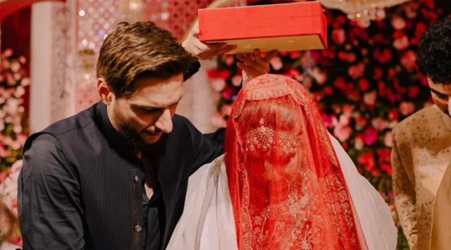 Shahid Afridi’s daughter Aqsa stuns in regal red ensemble for rukhsati ...