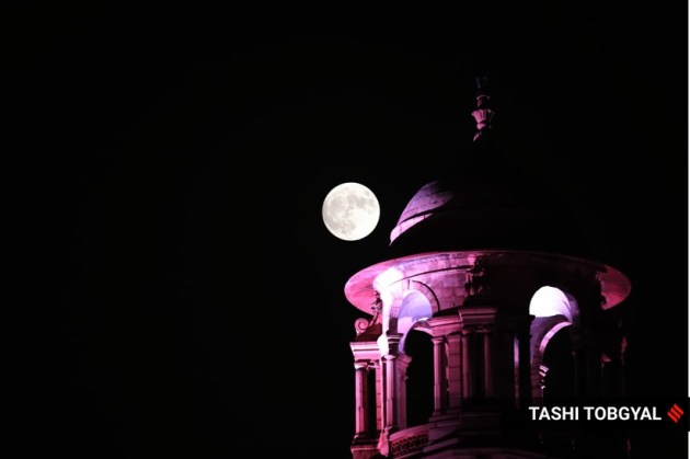 Once-in-a-decade super blue moon wonders luna lovers | India News News ...
