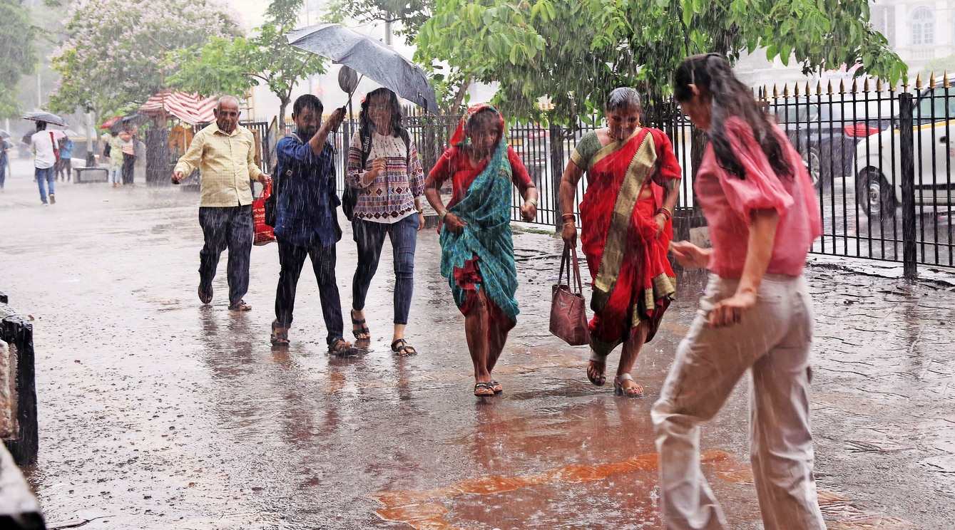 Mumbai, Thane, Palghar to get light showers till Sept 1: IMD | Mumbai ...