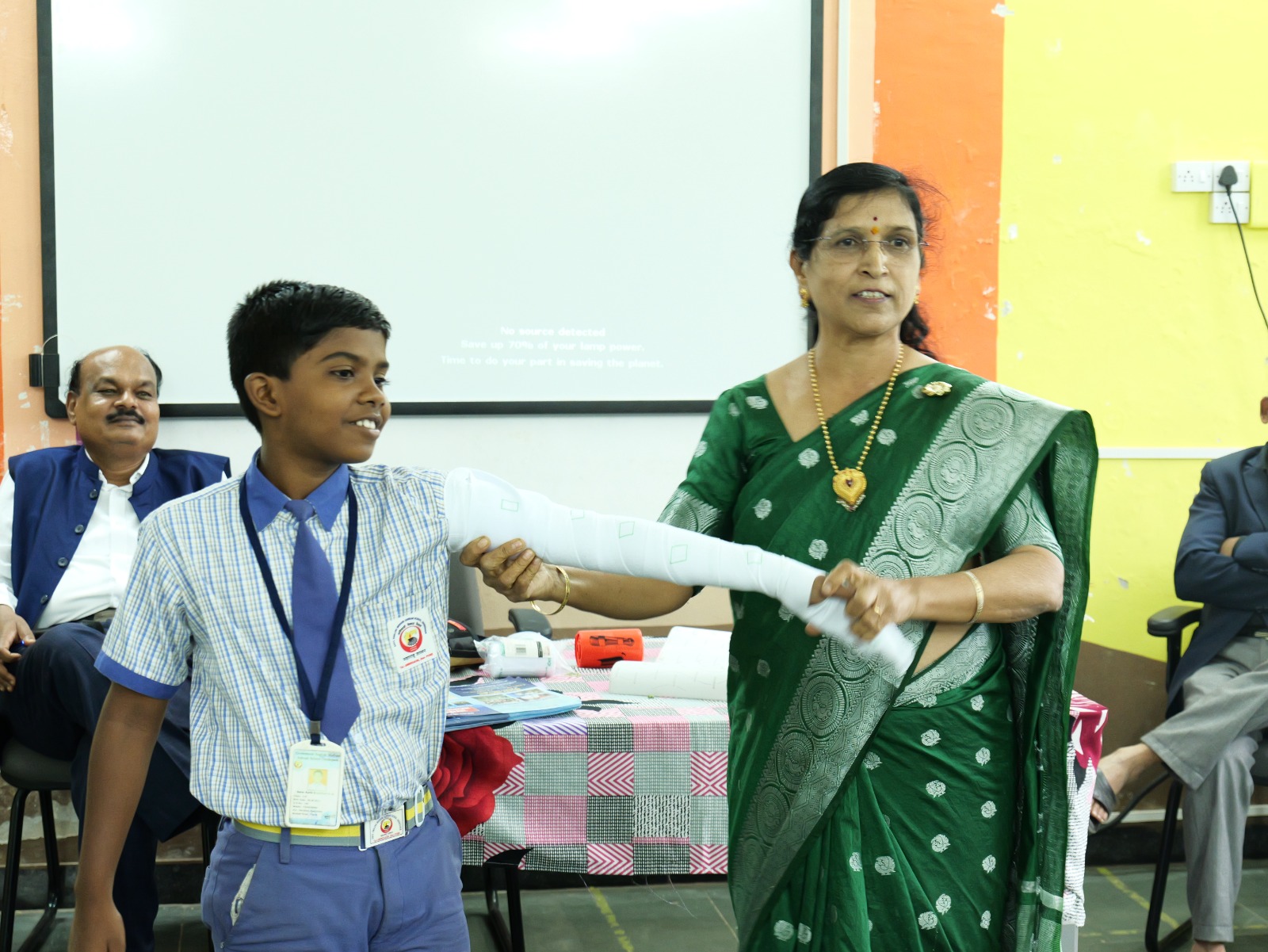 Saving snakebite victims: Now, doctor couple spreads awareness among ...