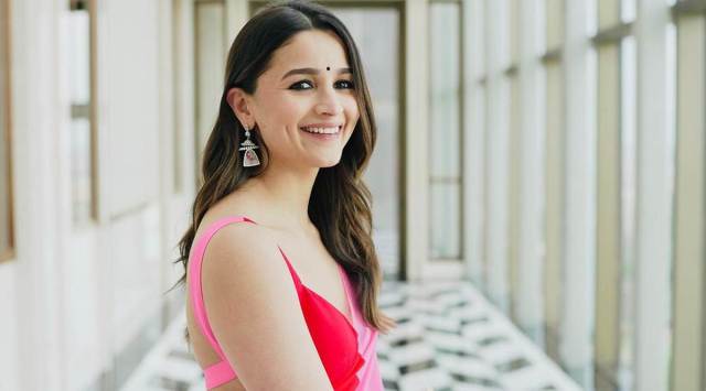 Alia Bhatt says she was ‘conscious’ about her ‘jiggly-wiggly’ arms ...