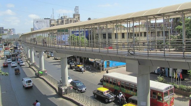 Changing City: 300-metre-long skywalk coming up near Bandra-Kurla ...