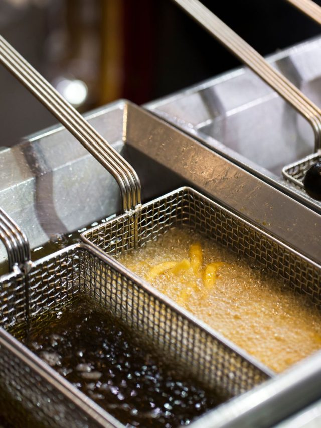 Expert tips for healthy and effective deep frying in the kitchen | The ...