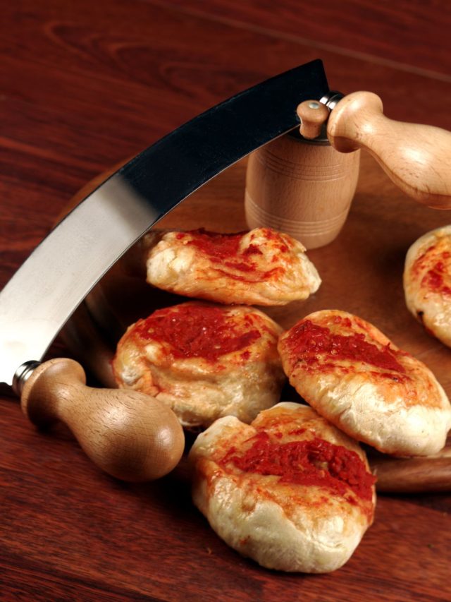 Pizzette recipe by chef Maria Goretti | The Indian Express