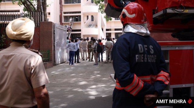 Dewatering vehicles from Ahmedabad to help Delhi Fire Services tackle ...