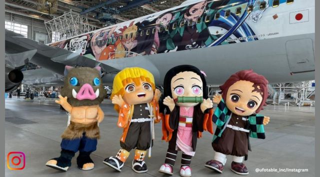 Demon Slayer inspired airplane in Japan thrills anime lovers | Trending ...