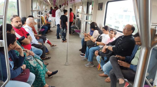 Pune Metro ridership shoots up to over 52,000 on first weekend day ...