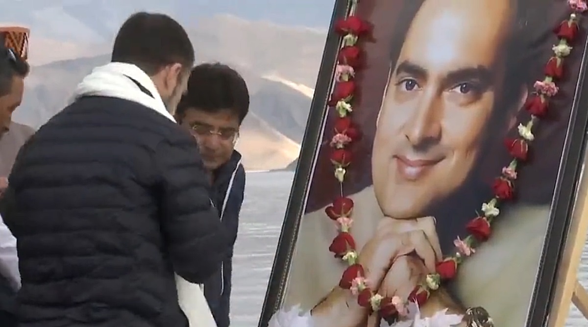 Watch | Rahul Gandhi pays tribute to father Rajiv on banks of Pangong ...