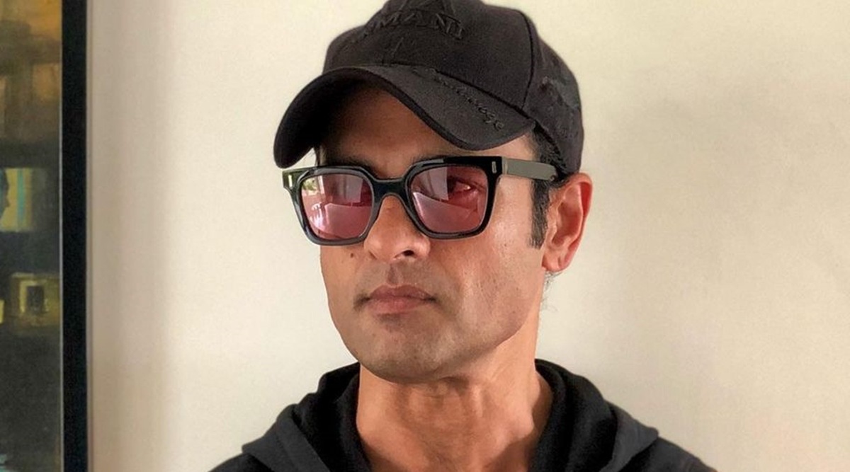 Rohit Roy says he was offered duffel bags full of cash in the 90s ...