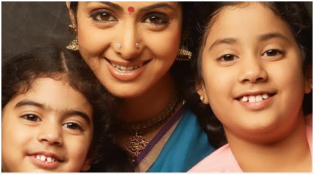 Sridevi 60th birth anniversary: Husband Boney Kapoor, daughters Janhvi ...