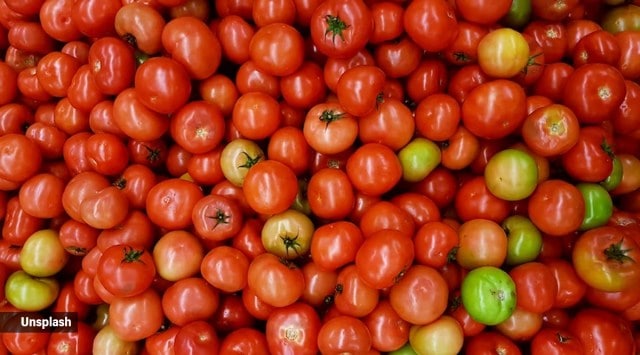 Tomatoes are low in calories, fats and important for your heart