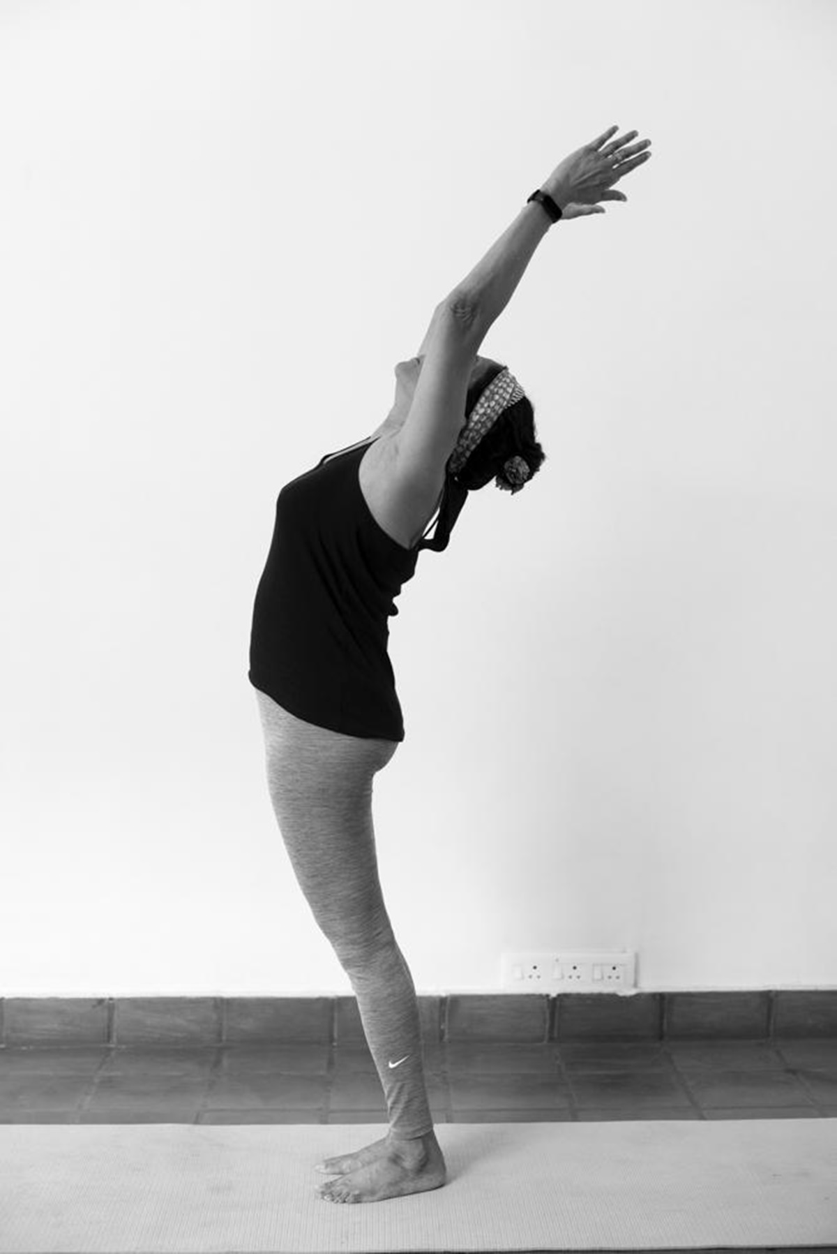 How these two quick yoga asanas work for cardio and the full body ...