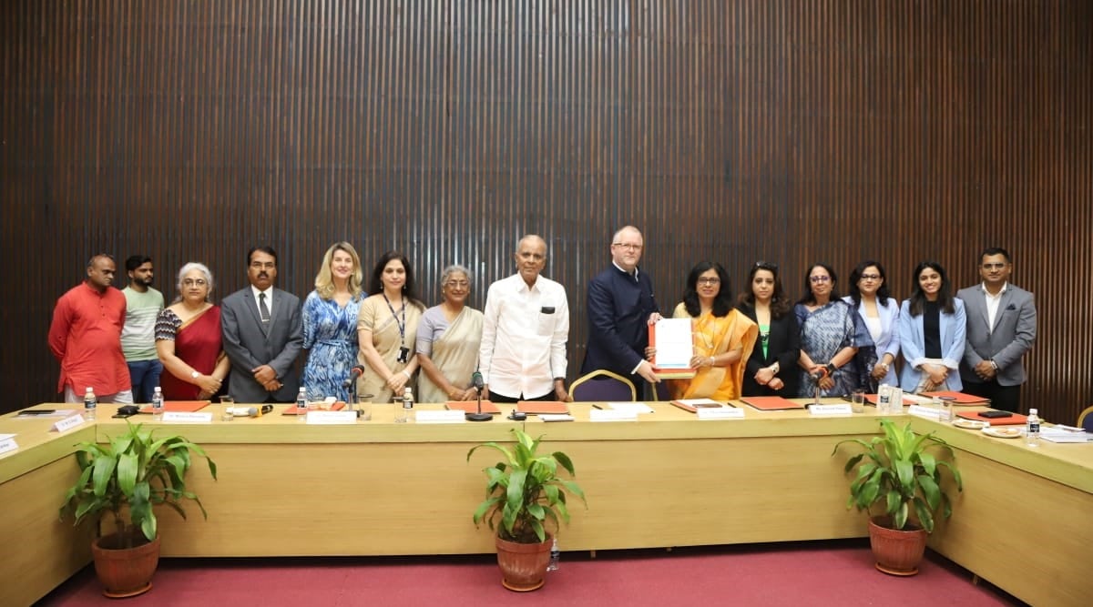 Symbiosis university inks pact with Deakin University to study in ...