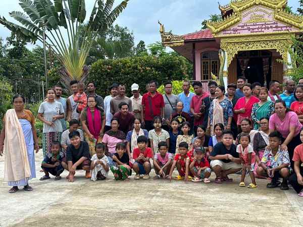 A home across the border: As Moreh burnt, how 400 people crossed over ...