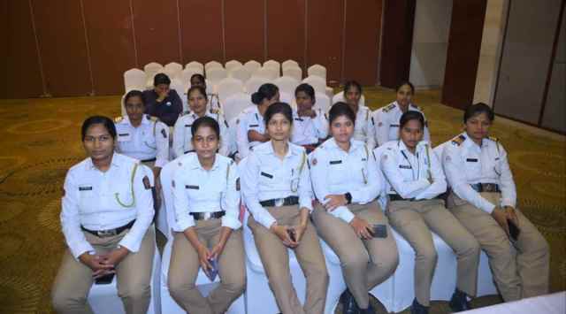 Traffic cops get training in basic life support skills | Pune News ...