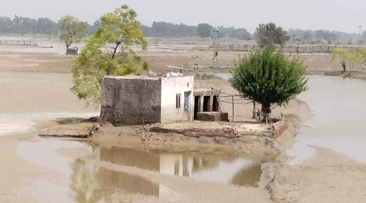 By Indo-Pak border, a Punjab village which rebuilds life after every ...
