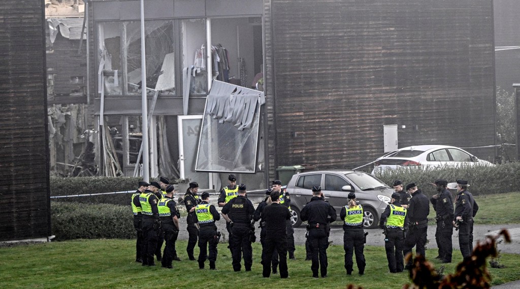 Deadly Violence Continues In Sweden 3 People Killed In Overnight