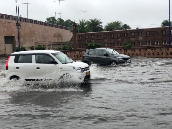 Weather Update: IMD predicts more rainfall over Uttar Pradesh; CM ...