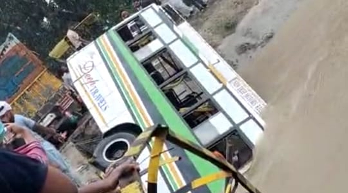 8 passengers die after bus falls into canal in Muktsar