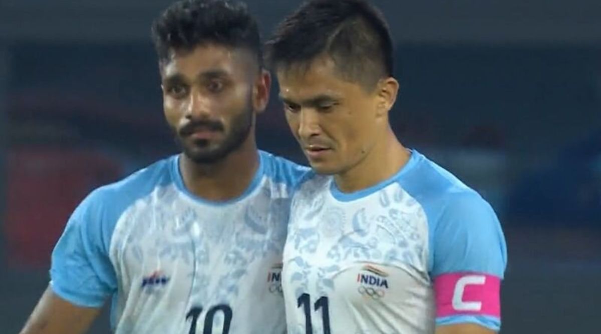 Late Sunil Chhetri penalty gives India win over Bangladesh, keeps ...