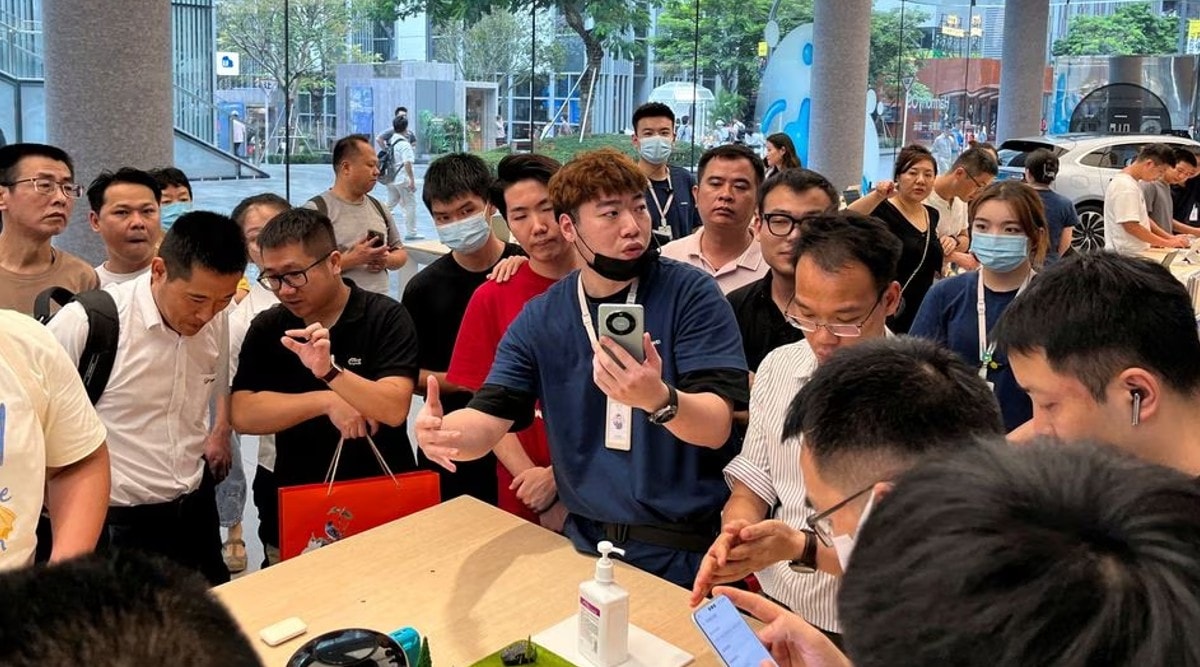 Teardown of Huawei’s new phone shows China’s chip breakthrough ...