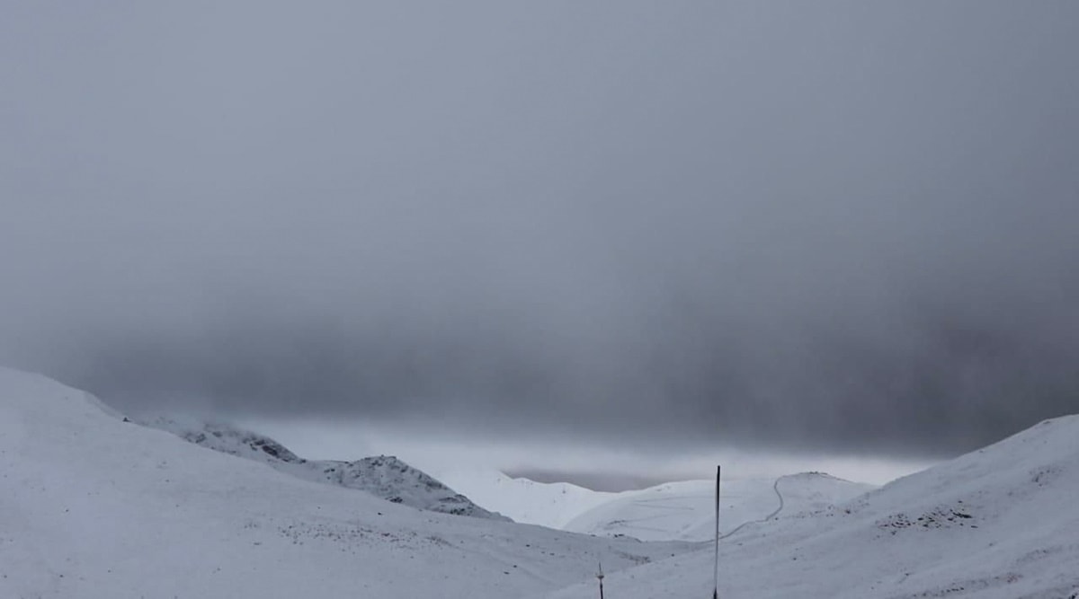 Snowfall, rains bring relief to Kashmir valley after high temperatures ...