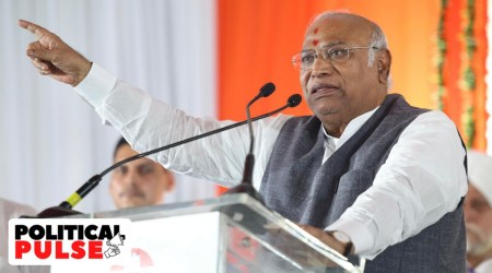 A year after 26/11,R R Patil is back as Home Minister | Political Pulse ...