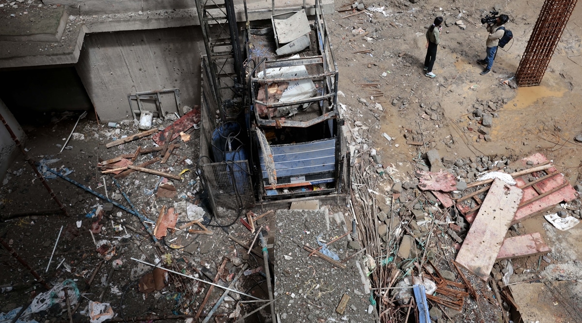 ‘Most painful thing for a father’: At Noida hospital, kin mourn death ...