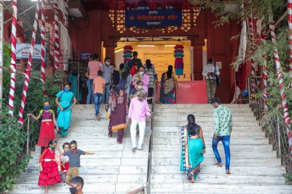 Talyatla Ganpati, Saras Baug and the making and unmaking of Pune’s ...