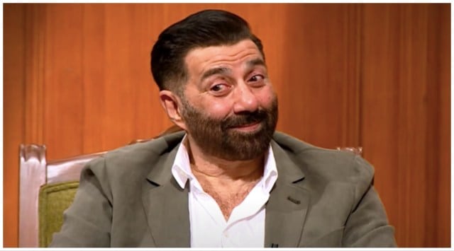 Sunny Deol left red-faced as he’s asked about ‘hugging’ Amrita Singh ...