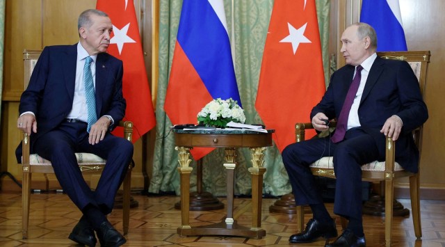 Turkey’s president meets Russia’s Putin and aims to revive the wartime ...