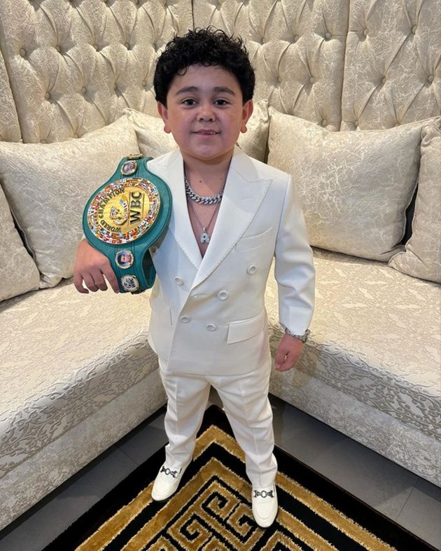 Abdu Rozik bumps into Salman Khan, Cristiano Ronaldo, Eminem at an ...