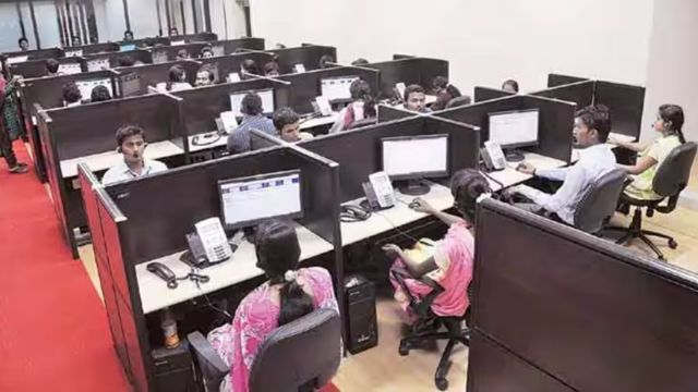 Fake call centre busted in Noida; thousands duped of over Rs 50 lakh in ...