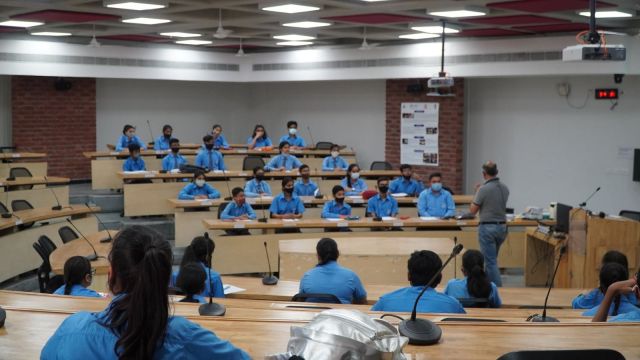 More working professionals interested in MBA: IIM-Kashipur data ...