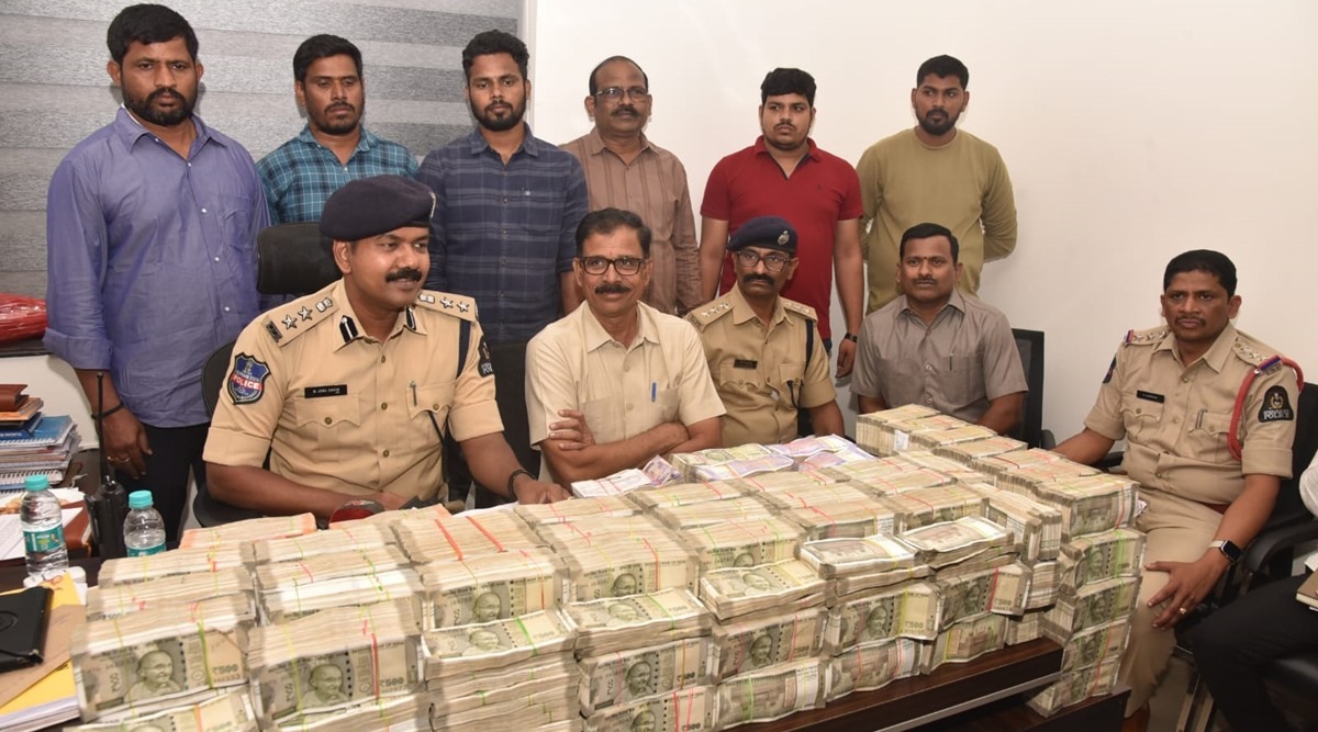 4 hawala operators held with Rs 3.35 crore unaccounted money in poll ...