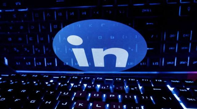 LinkedIn taps AI to make it easier for firms to find job candidates ...